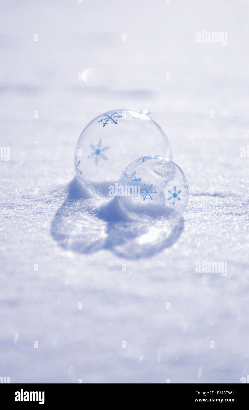 Snow balls on field hi-res stock photography and images - Alamy