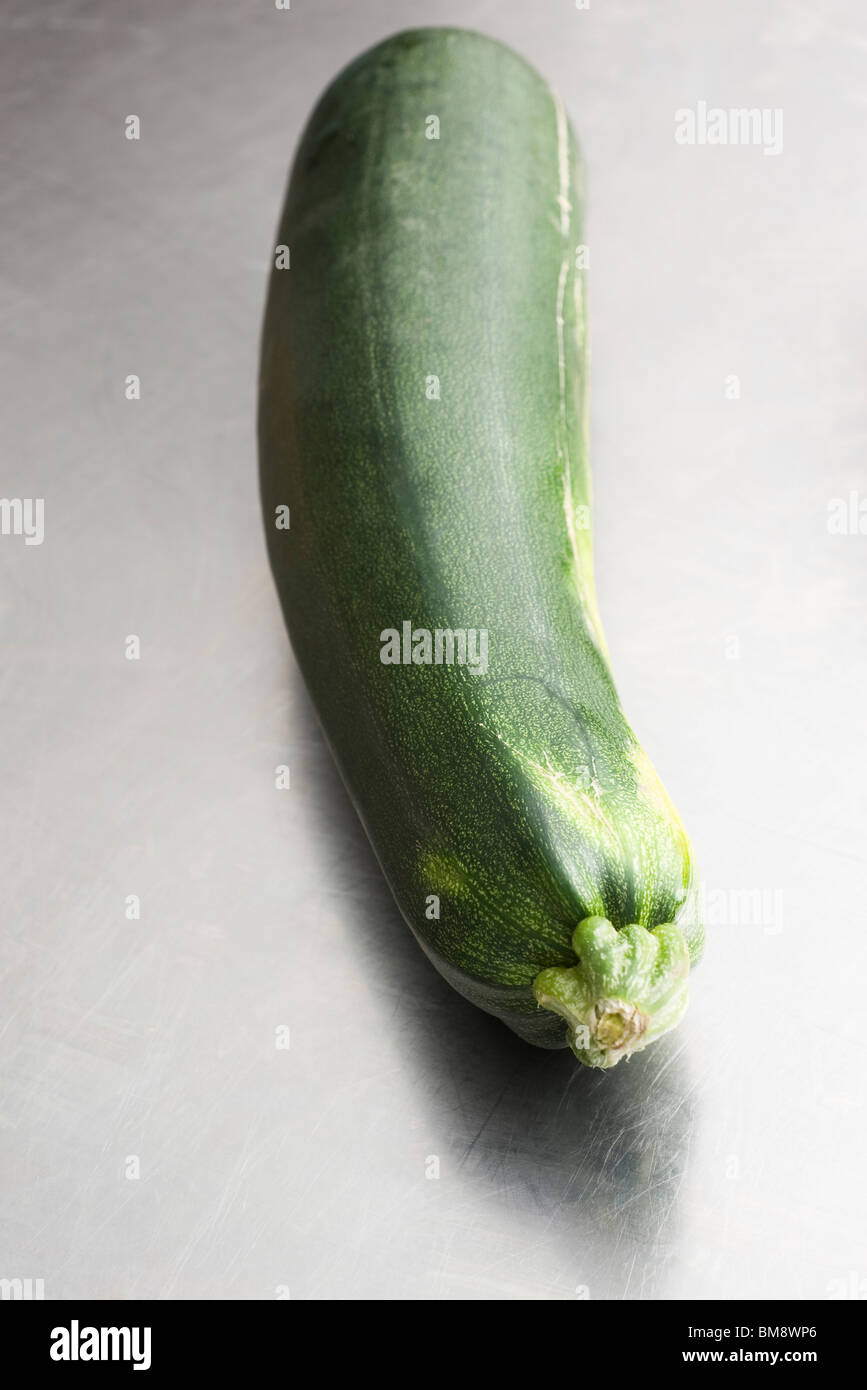 Zucchini images hi-res stock photography and images - Alamy