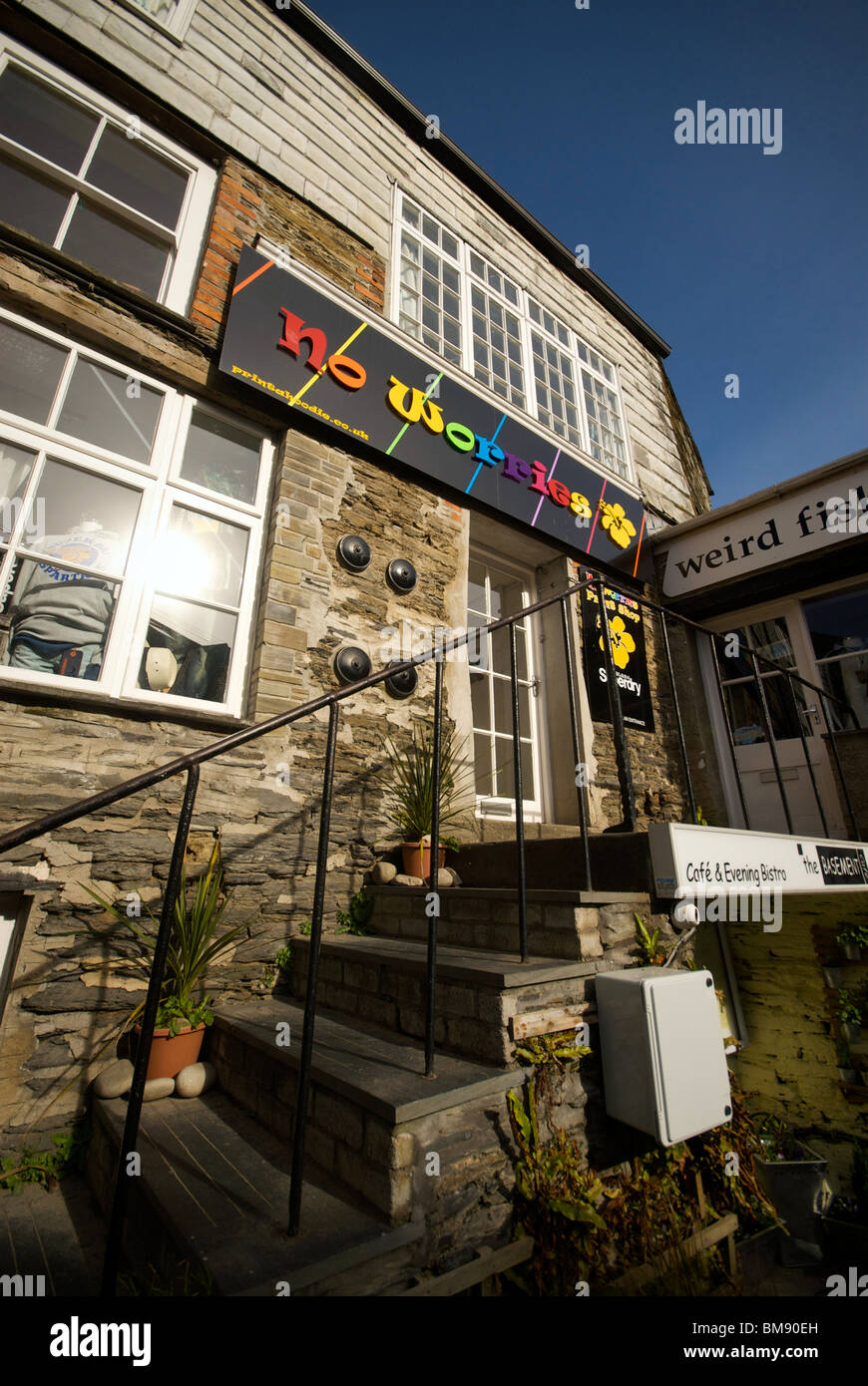 Padstow Cornwall UK Street Shop Stock Photo - Alamy