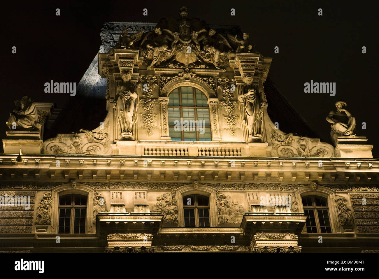 Louvre facade hi-res stock photography and images - Alamy