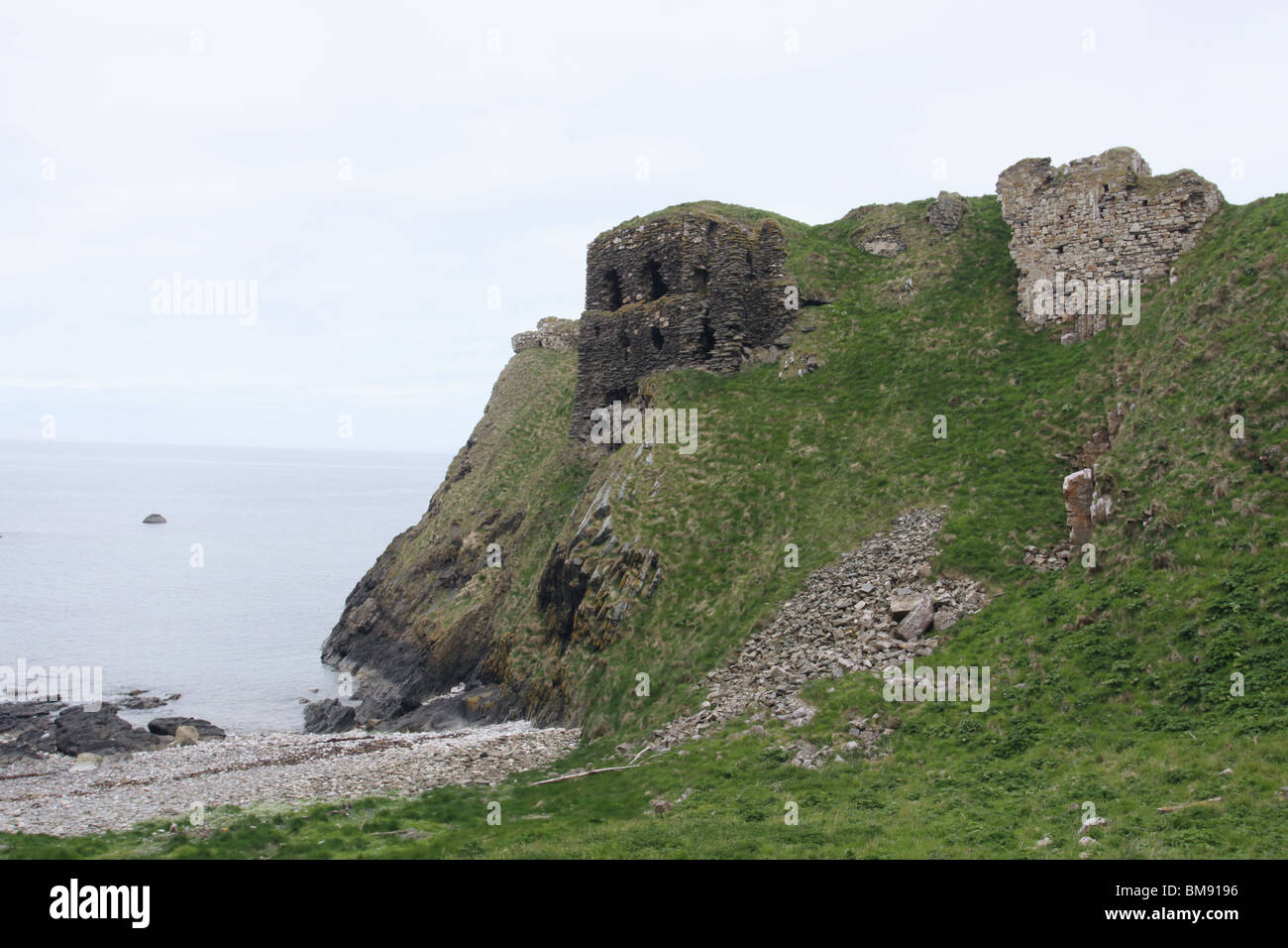 cliff top ruin of Findlater castle Scotland May 2010 Stock Photo - Alamy