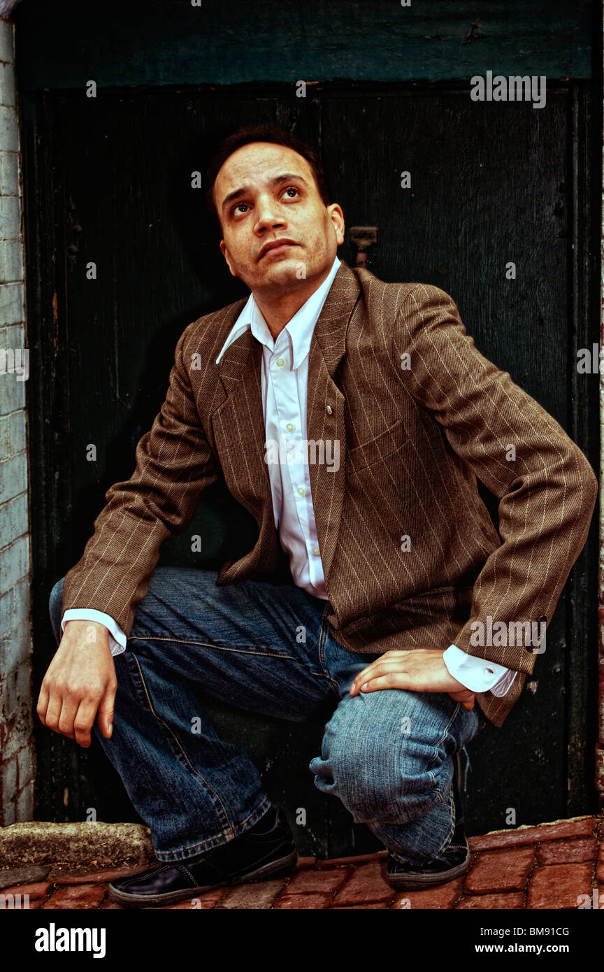 Smartly dressed male model hi-res stock photography and images - Alamy