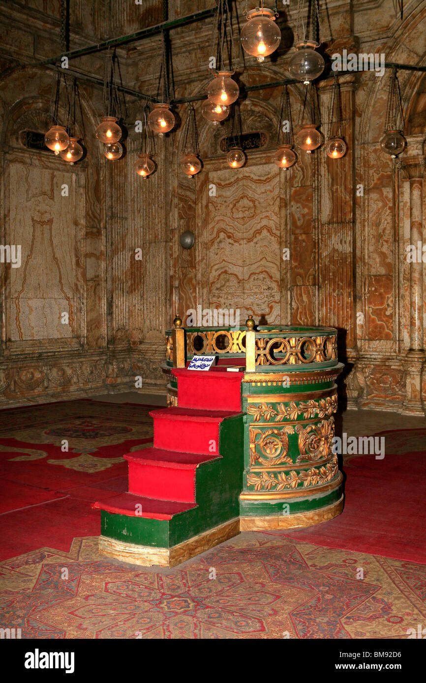 Minbar (pulpit) in the mosque hi-res stock photography and images - Alamy