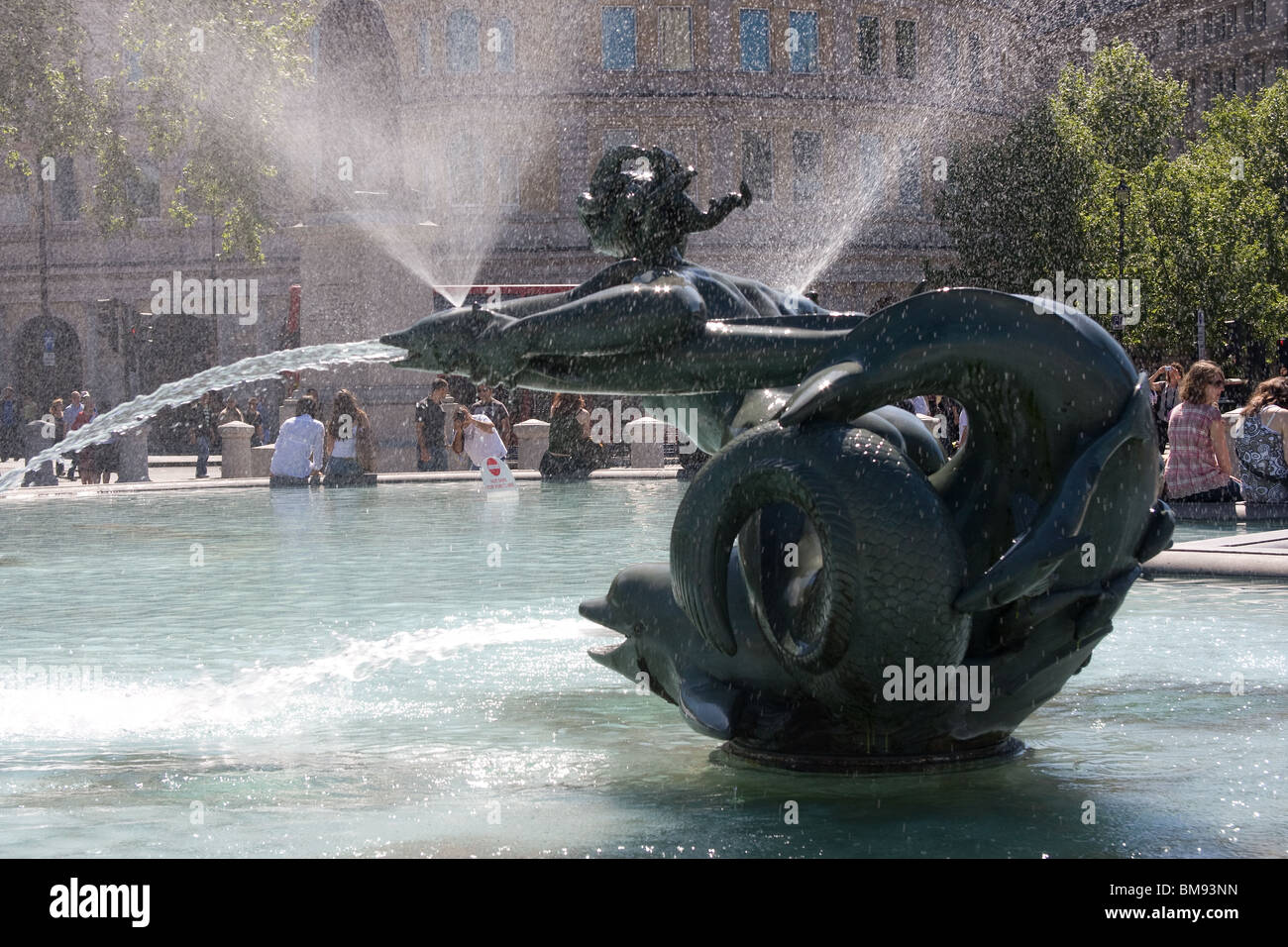 Cool london hi-res stock photography and images - Alamy