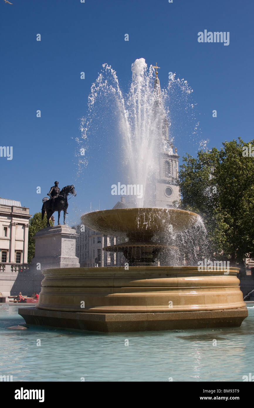 spouting water statue in fountain picturesque cool Stock Photo - Alamy