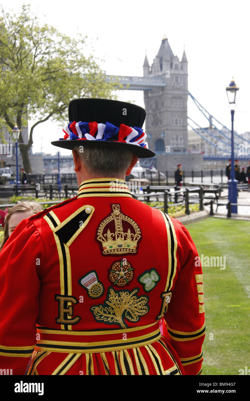 Beefeaters hi-res stock photography and images - Alamy