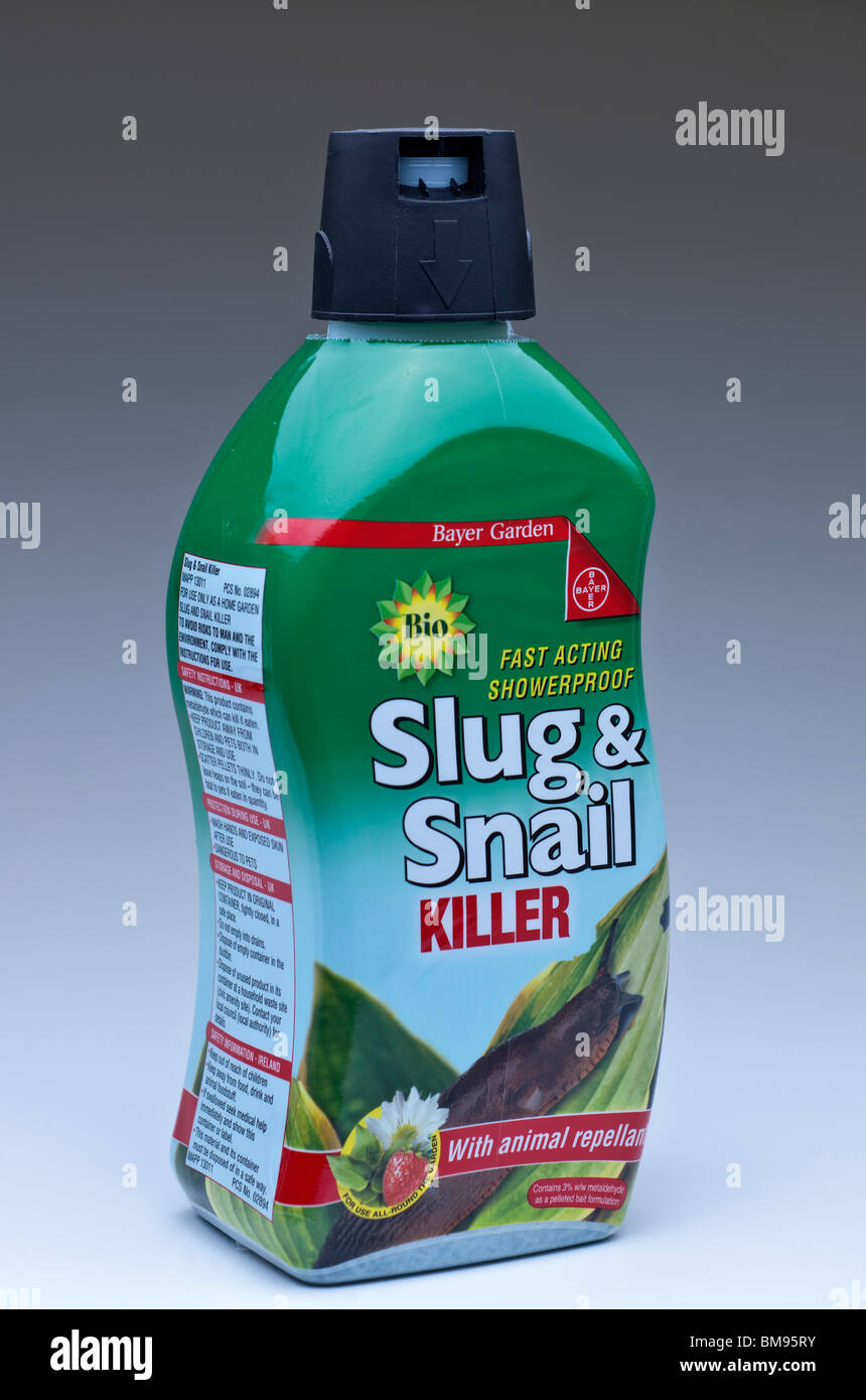Slug pellets hi-res stock photography and images - Alamy