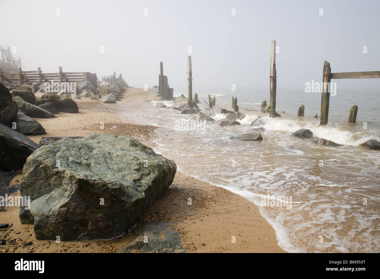 The seashore at Happisburgh, Norfolk, England Stock Photo - Alamy