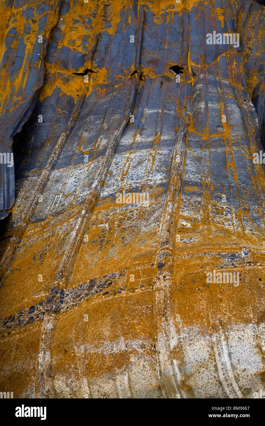 Destruction emergencies and disasters ruined building exterior hi-res ...