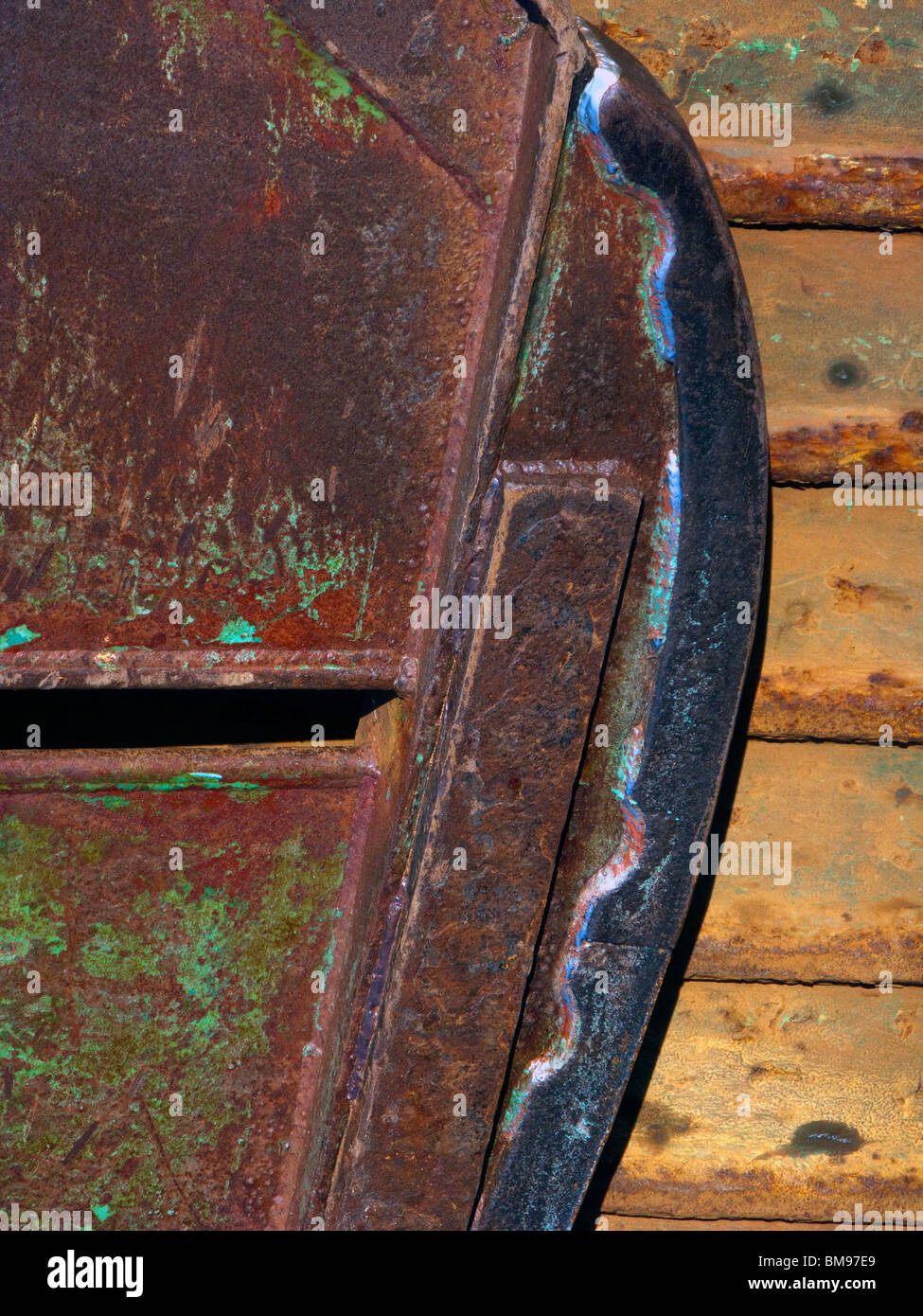 Teardrop shape hi-res stock photography and images - Alamy