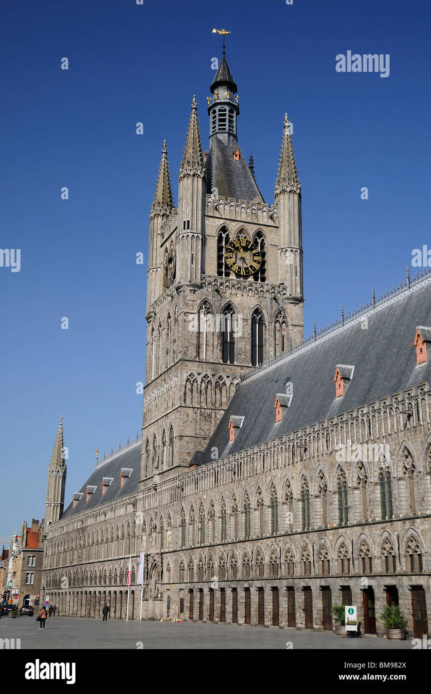 Cloth hall ypres hi-res stock photography and images - Alamy