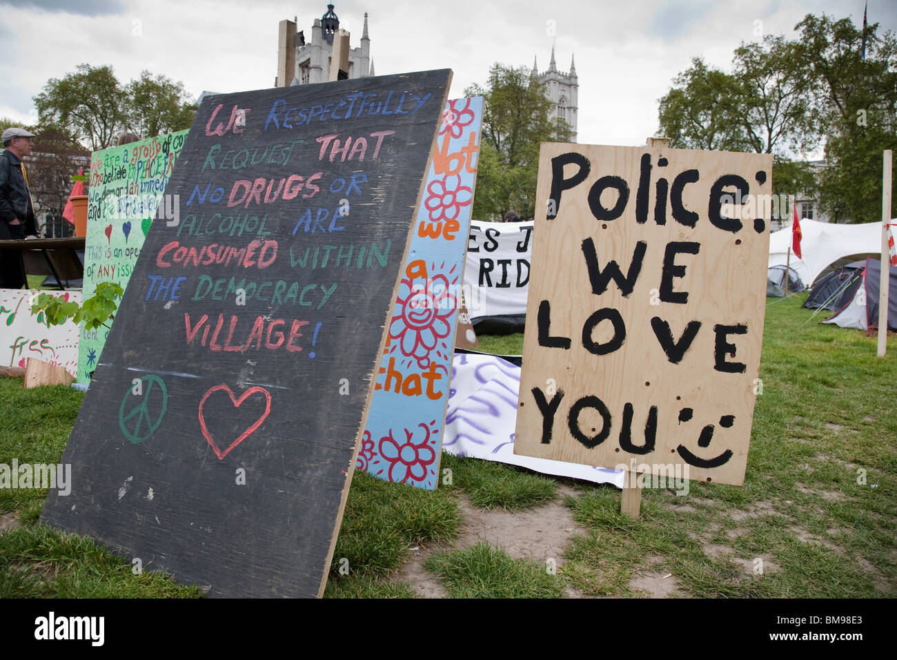 Peace protest posters, Parliament Square, London, England Stock Photo ...