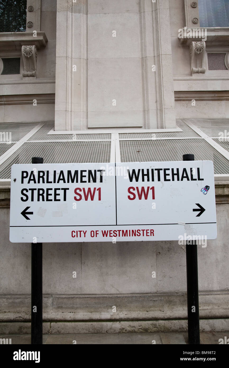 Whitehall road sign hi-res stock photography and images - Alamy