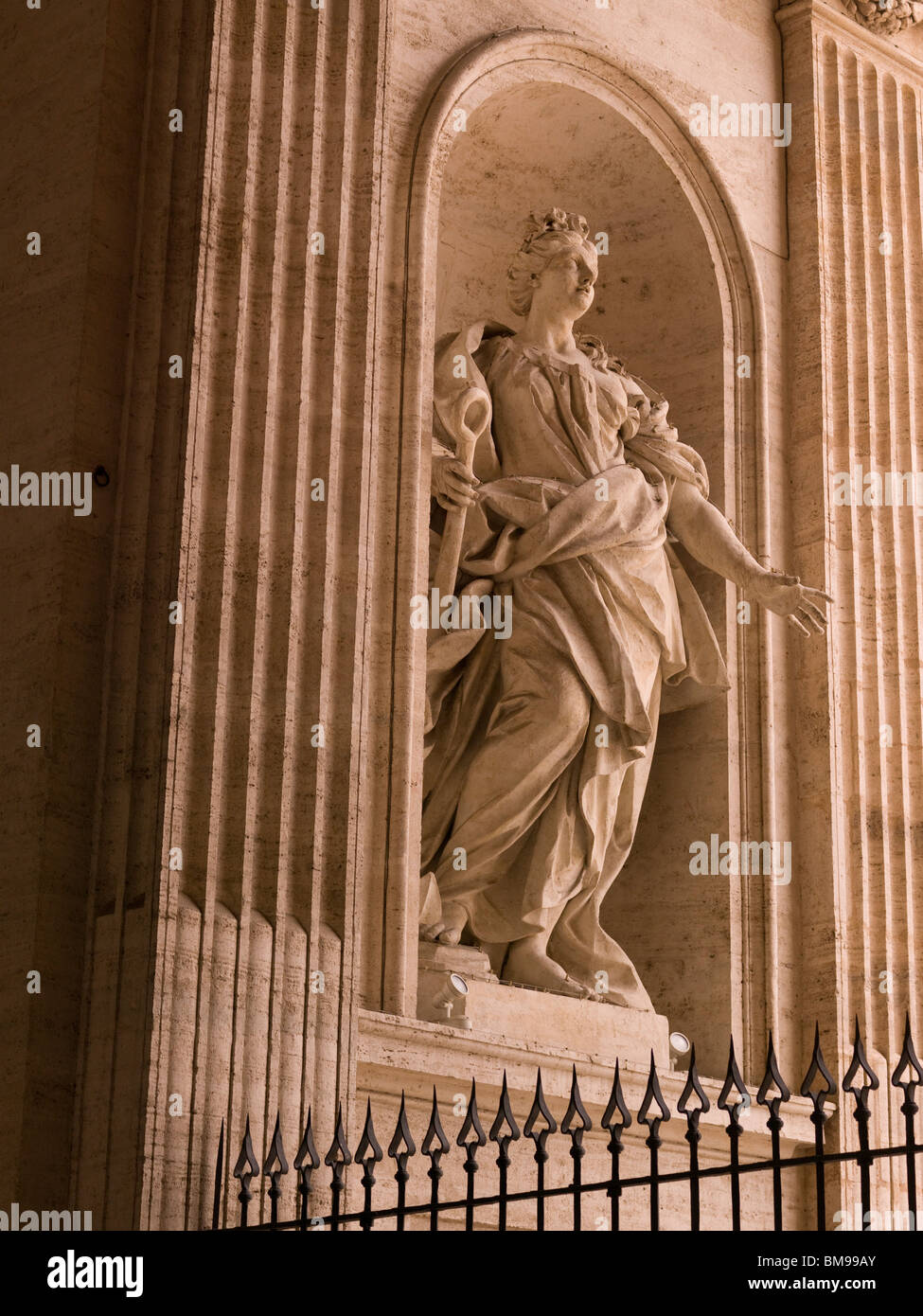Statue, Rome, Italy Stock Photo - Alamy