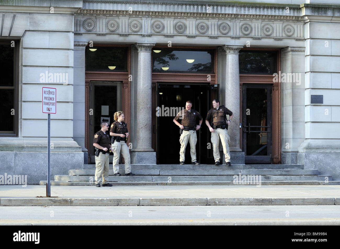 Prisoner transfer hi-res stock photography and images - Alamy