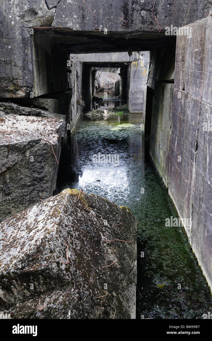 World war two german v2 rocket bunker hi-res stock photography and ...
