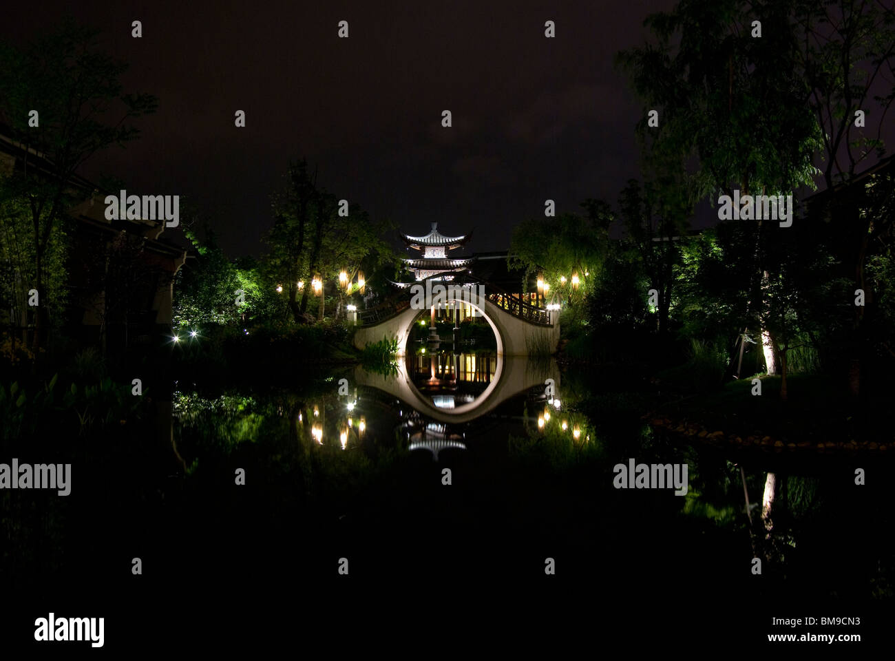 Banyan tree hotels and resorts hi-res stock photography and images - Alamy