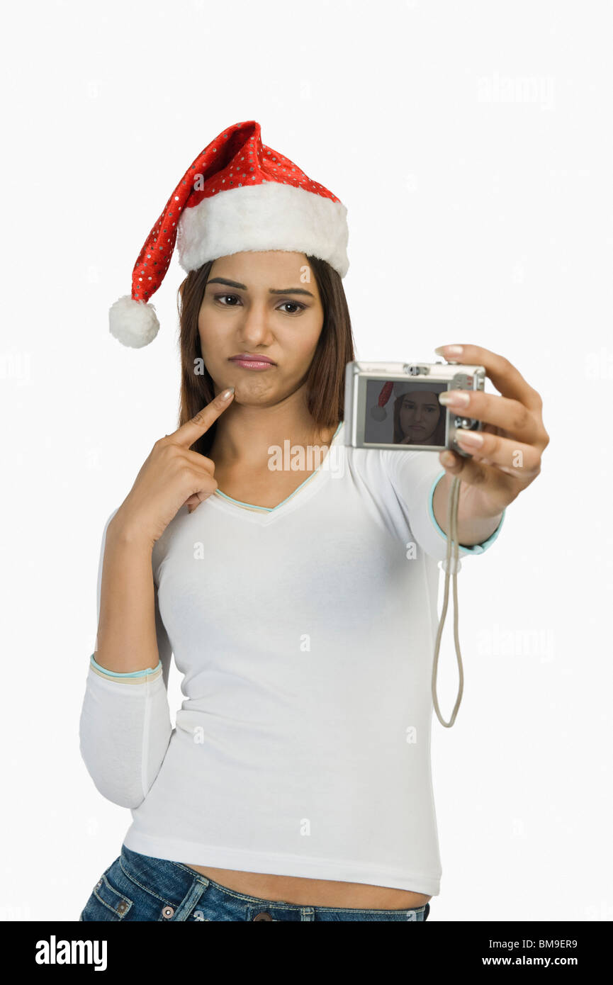Woman making up face picture hi-res stock photography and images - Alamy