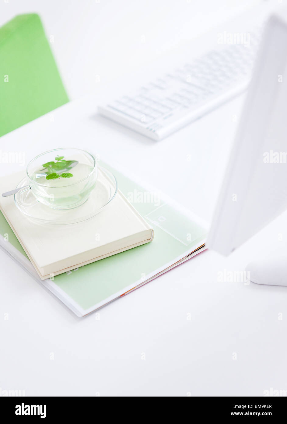 Office tea breaks hi-res stock photography and images - Alamy