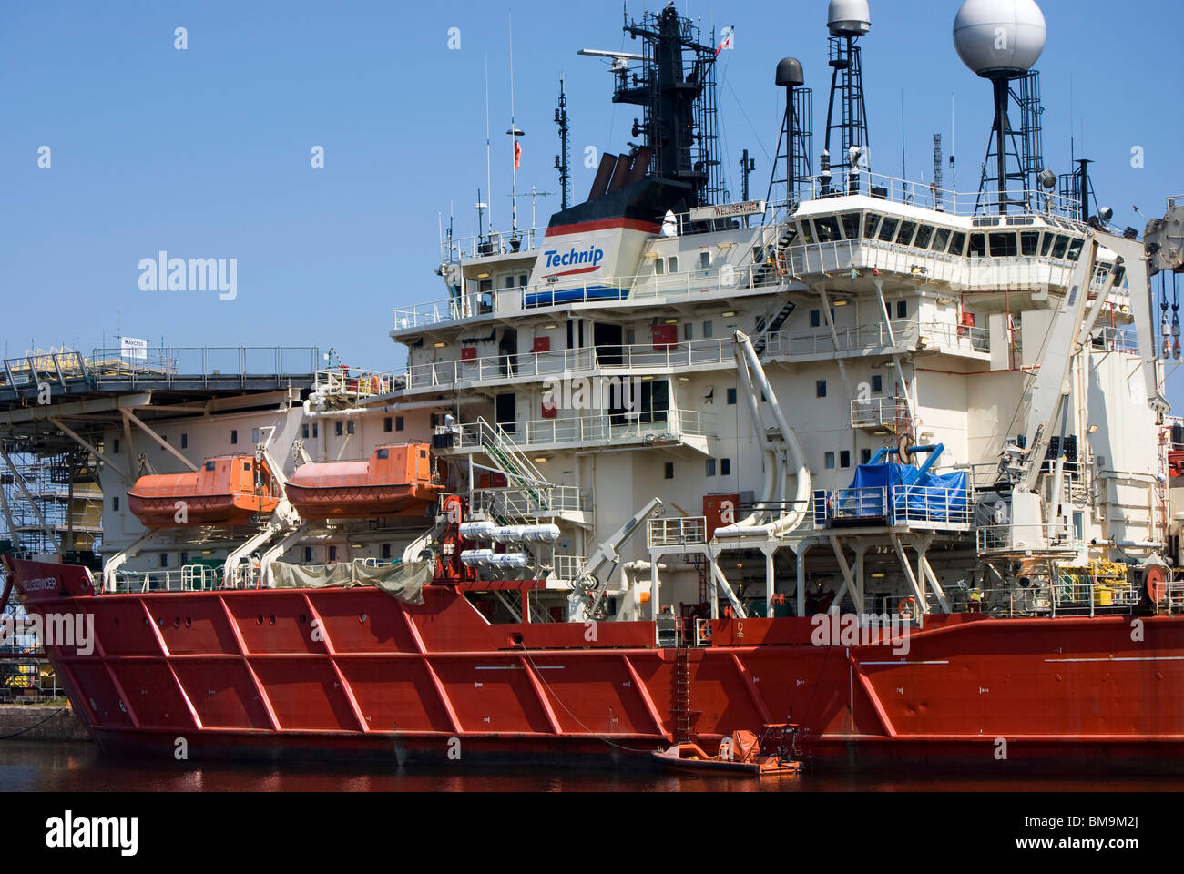 Oil rig support vessel berthed at Leith Docks, Edinburgh, Scotland ...