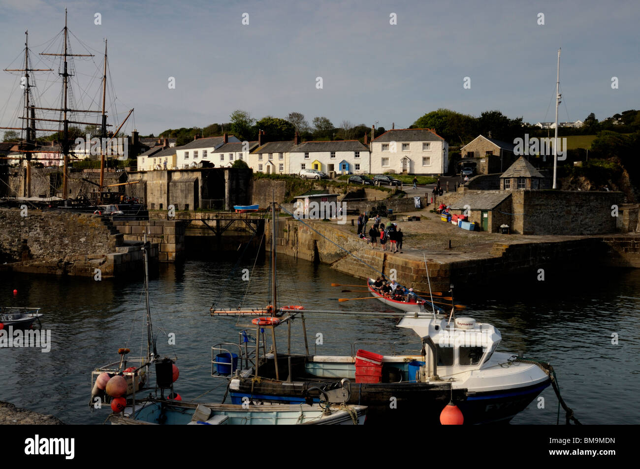Tall ships charlestown cornwall hi-res stock photography and images - Alamy
