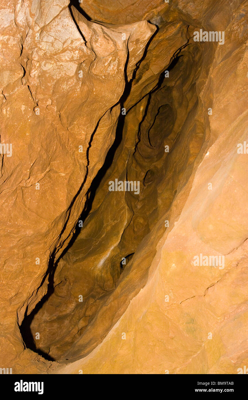 Cheddar gorge cave hi-res stock photography and images - Alamy