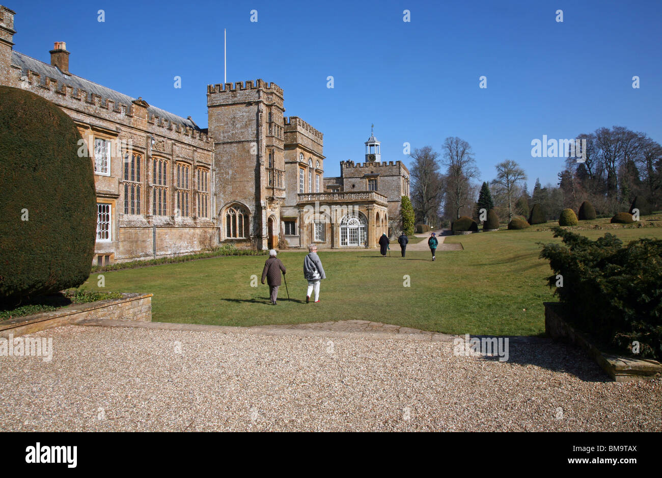 Forde abbey gardens england hi-res stock photography and images - Alamy