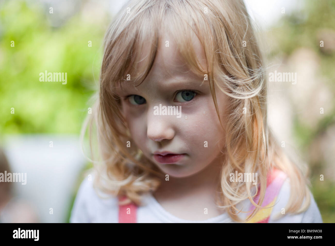 4 year old girl sulk hi-res stock photography and images - Alamy