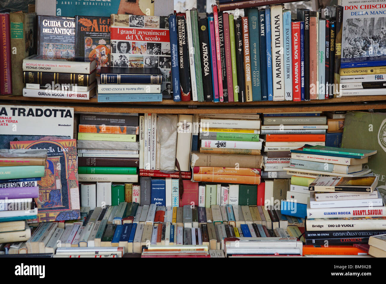 Group of secondhand books in a street bookshop Stock Photo - Alamy