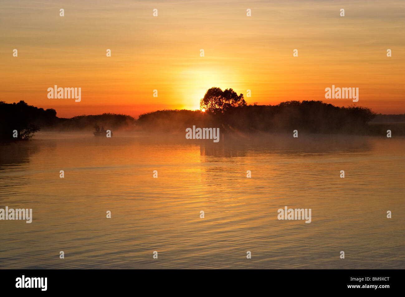 Australian billabong dry hi-res stock photography and images - Alamy