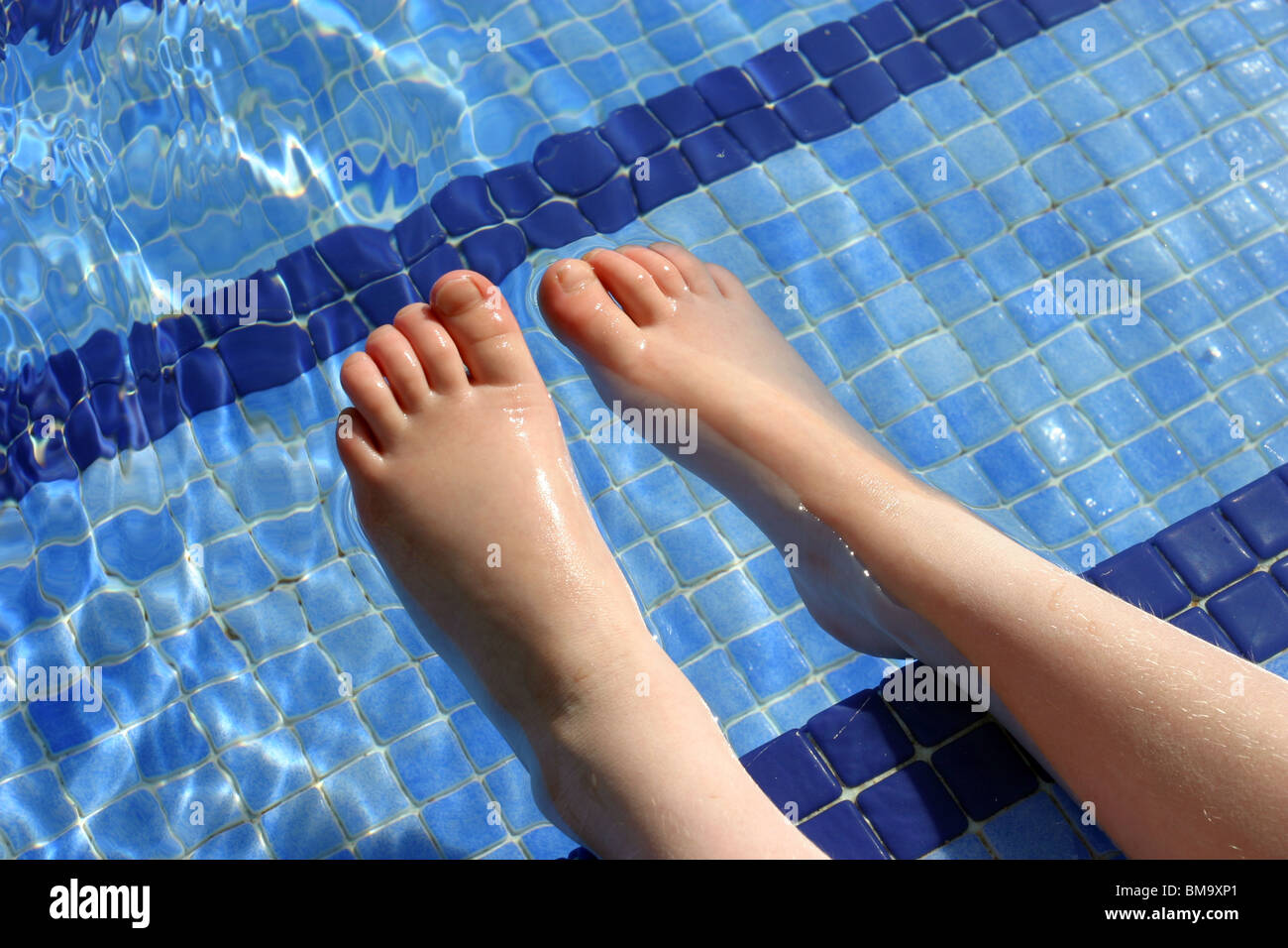 3 4 Feet High Resolution Stock Photography and Images - Alamy