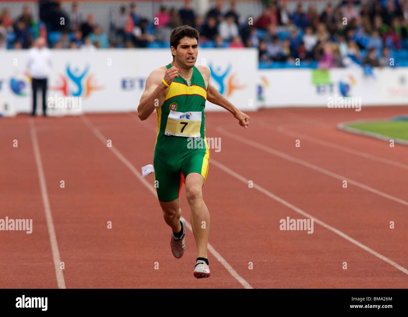 Paralympics track runner hi-res stock photography and images - Alamy