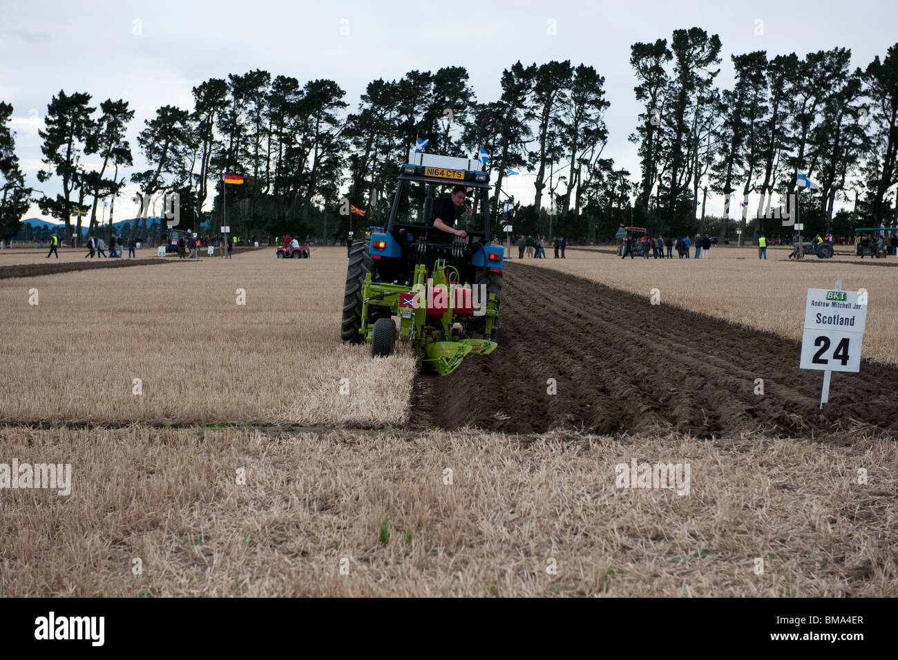 Tractor plough ploughing competition hi-res stock photography and ...