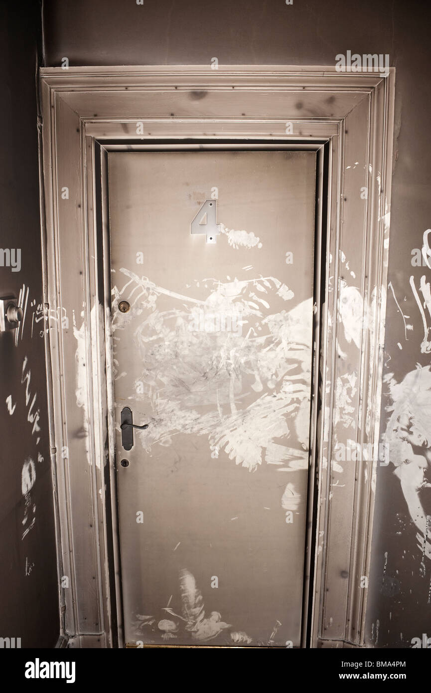 Smoke and soot on bedroom door after house fire Stock Photo - Alamy
