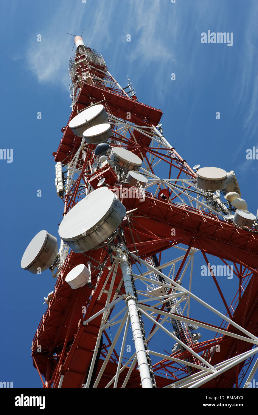 Communications tower television set hi-res stock photography and images - Alamy