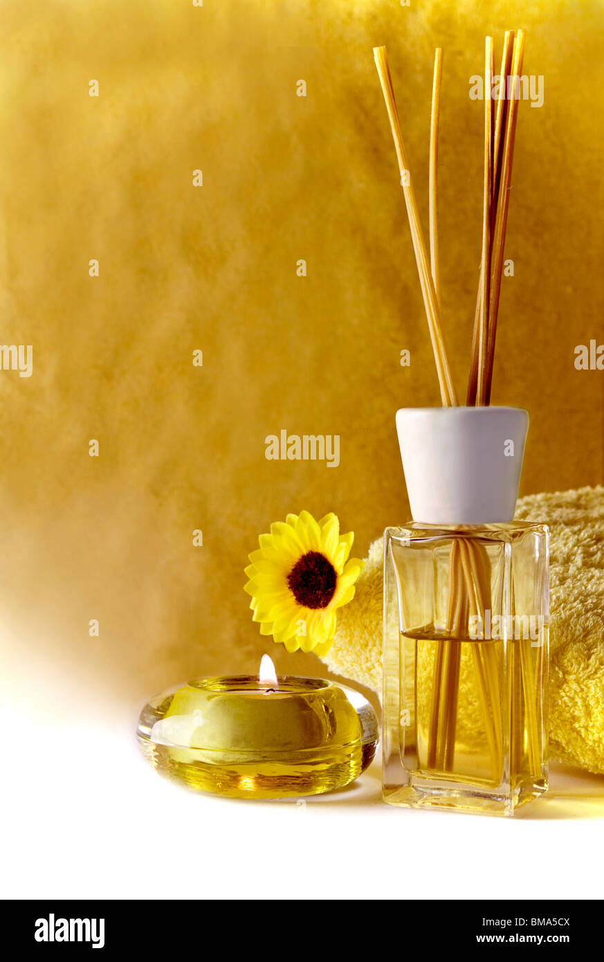 Feeling peace hi-res stock photography and images - Alamy