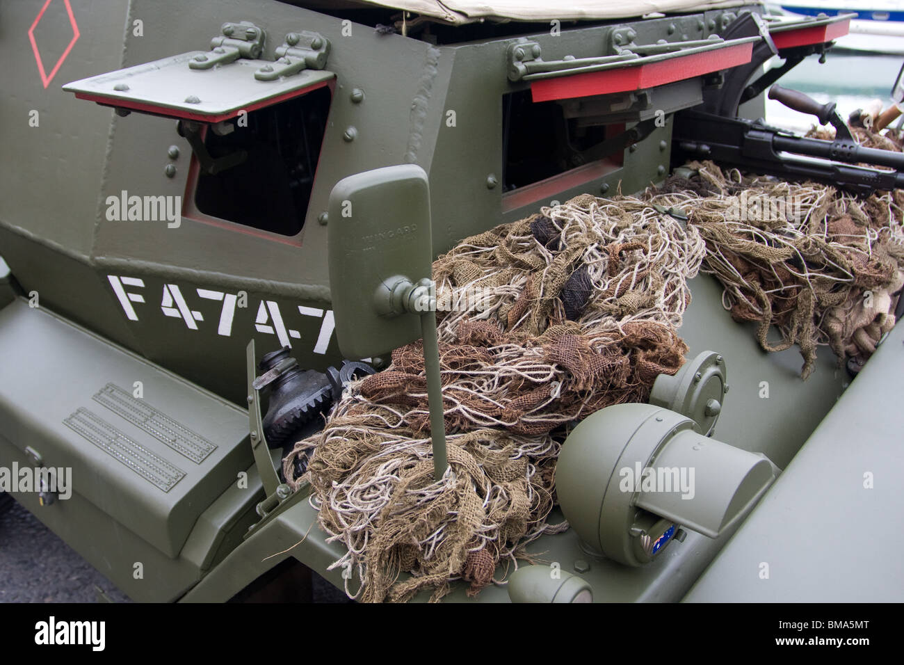 British army armoured personnel carrier hi-res stock photography and ...