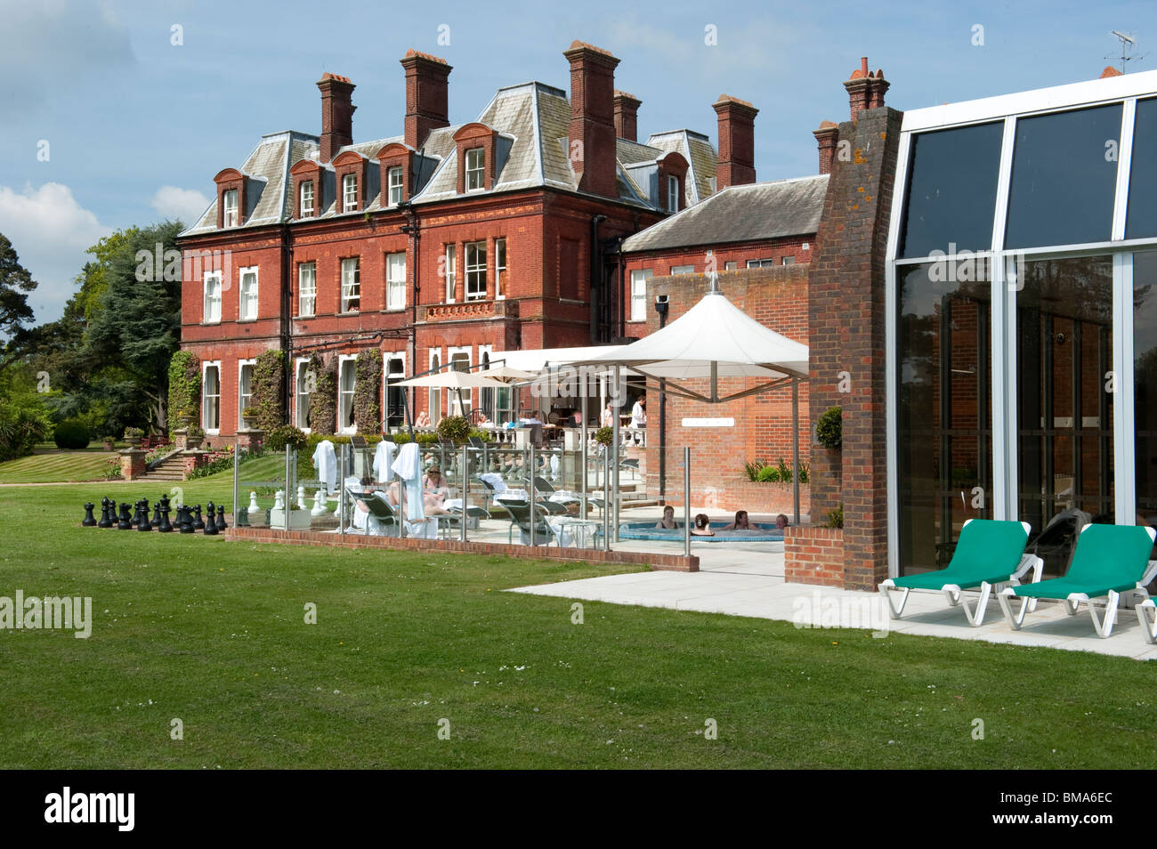 Champneys tring hi-res stock photography and images - Alamy