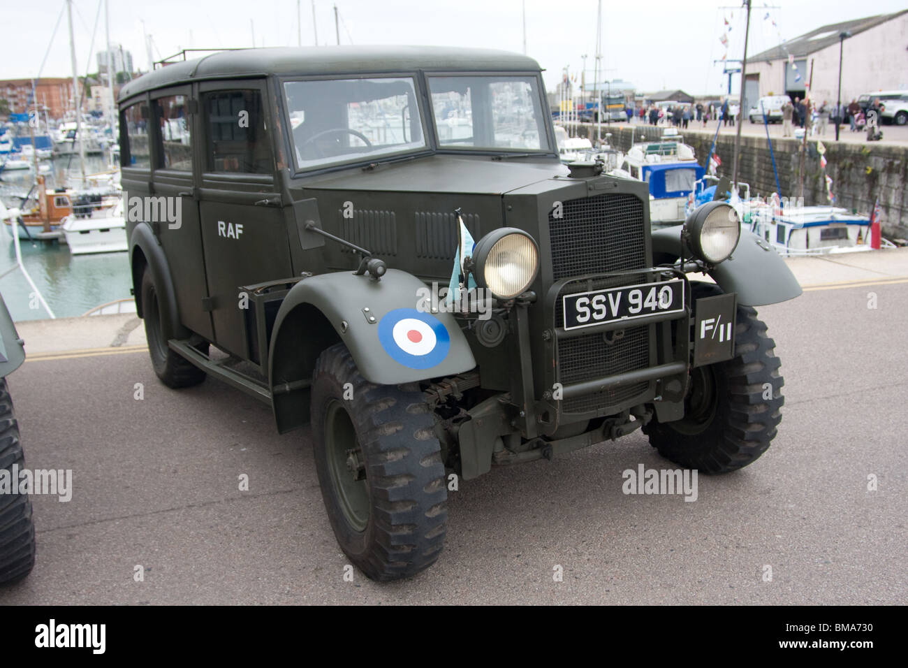 Classic period cars world war hi-res stock photography and images - Alamy