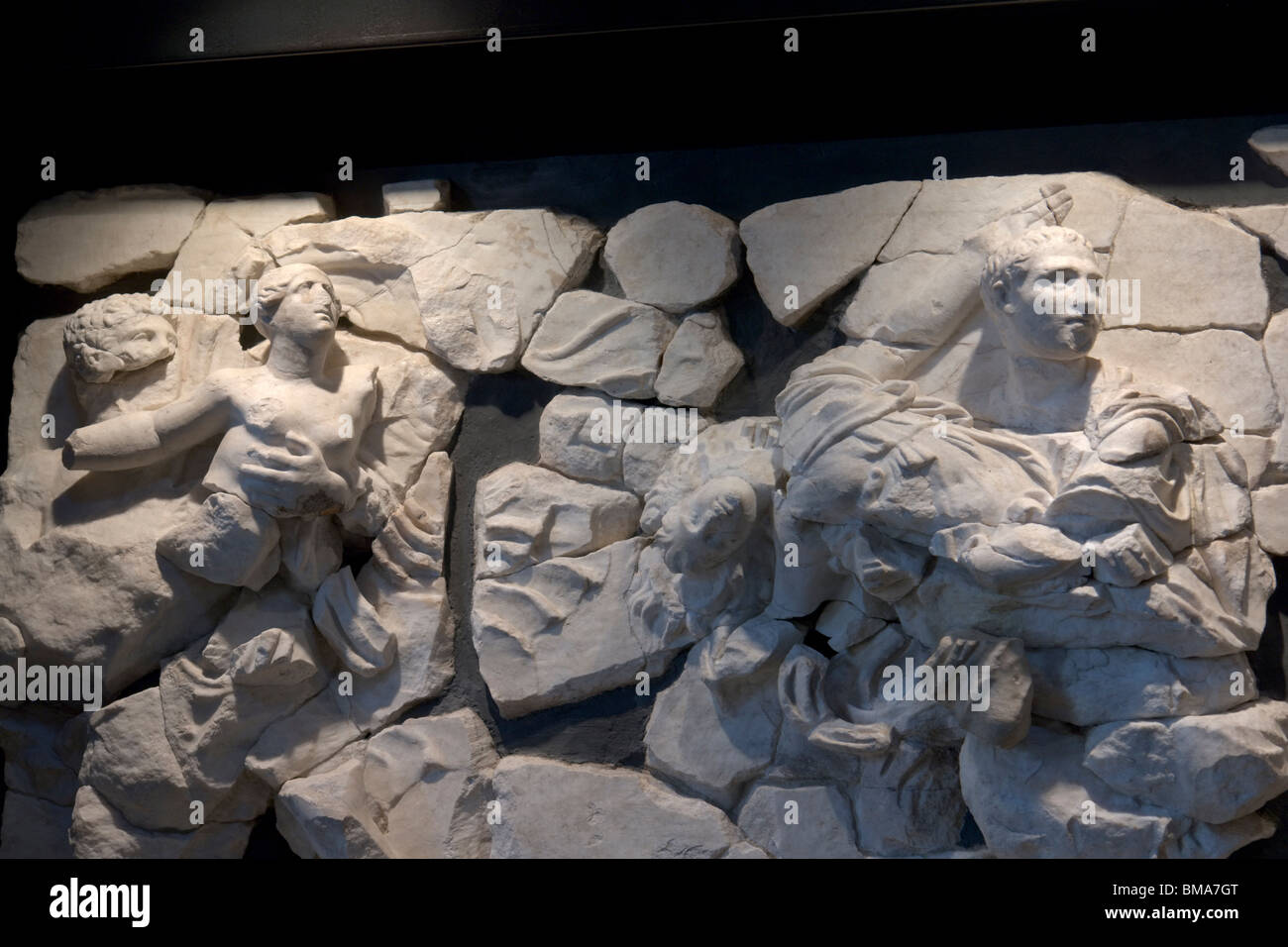 Sabine Rome Original Antique Engraving Of A Statue Of A Sabine Woman