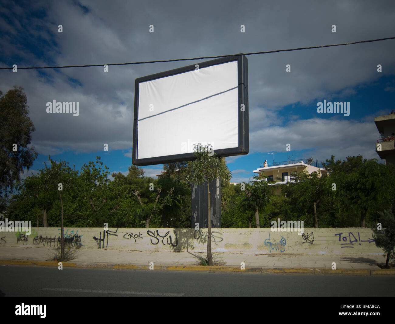 Empty advertising board hi-res stock photography and images - Alamy
