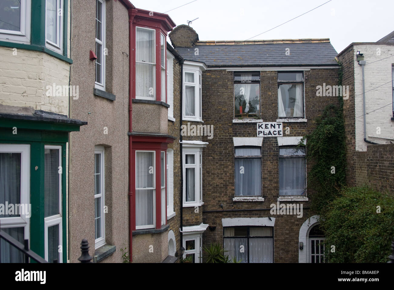 Tenement windows hi-res stock photography and images - Alamy