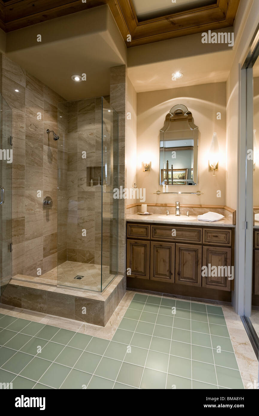 Marble shower cubicle with tiled green floor Stock Photo - Alamy
