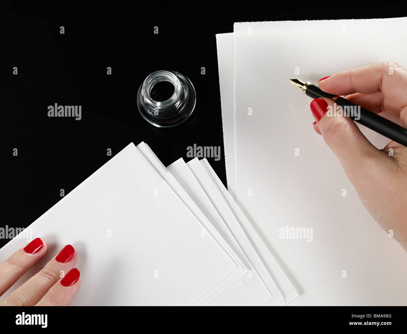 Ink pen hi-res stock photography and images - Alamy