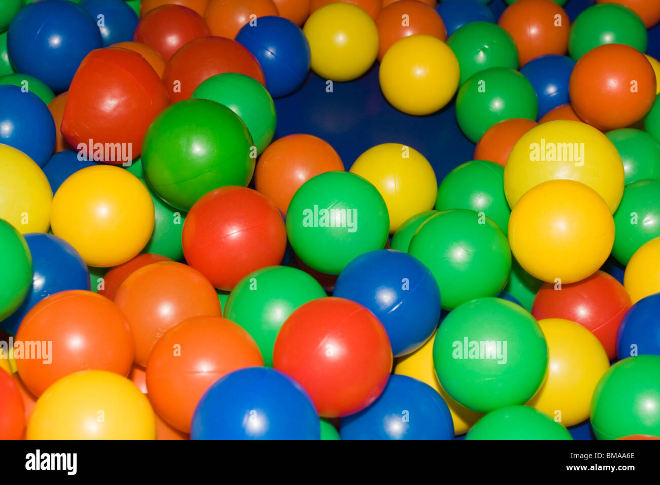 Plastic balls hi-res stock photography and images - Alamy
