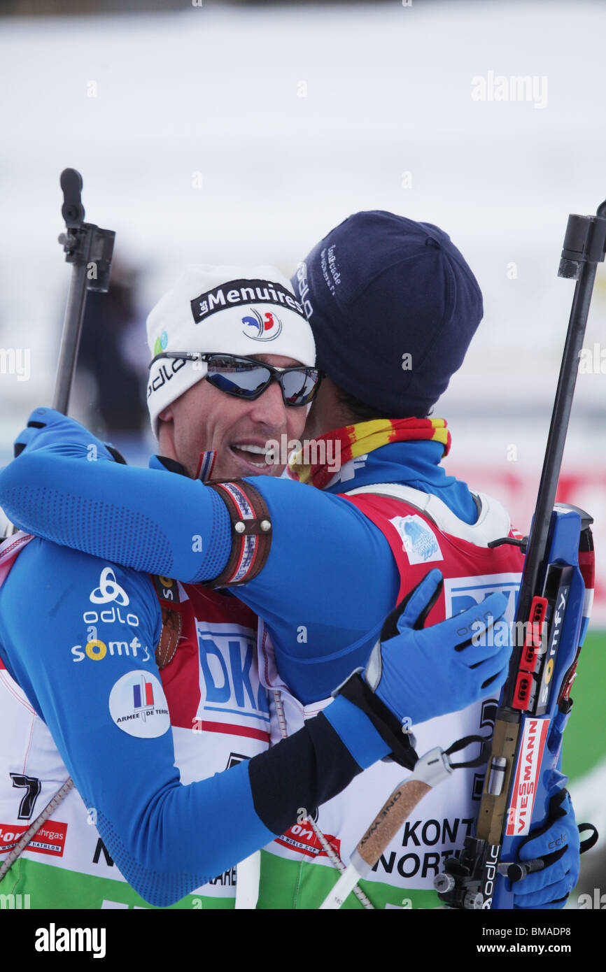 Vincent Jay congratulates winner Martin Fourcade Men 12.5km Pursuit IBU ...
