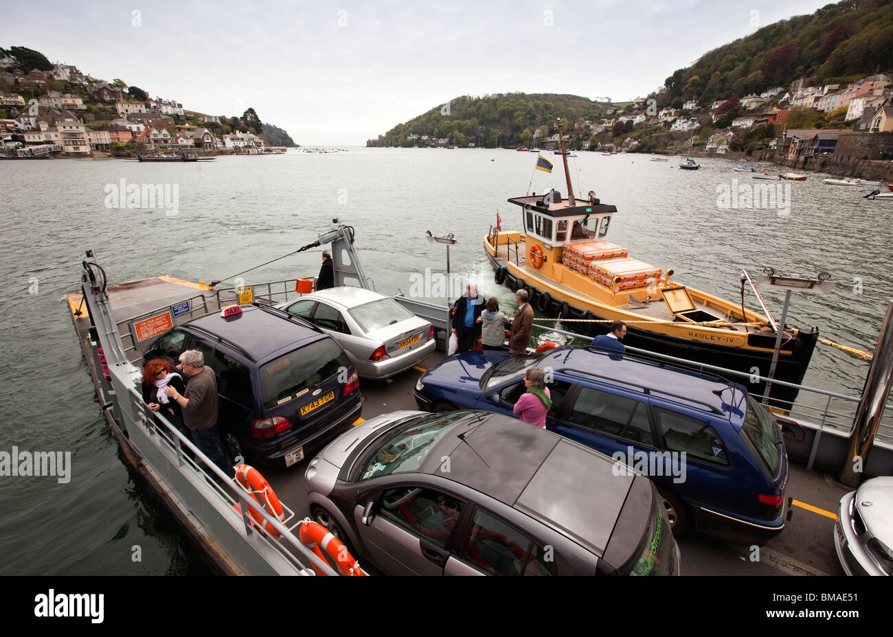 Car ferry crossing river dart hi-res stock photography and images - Alamy
