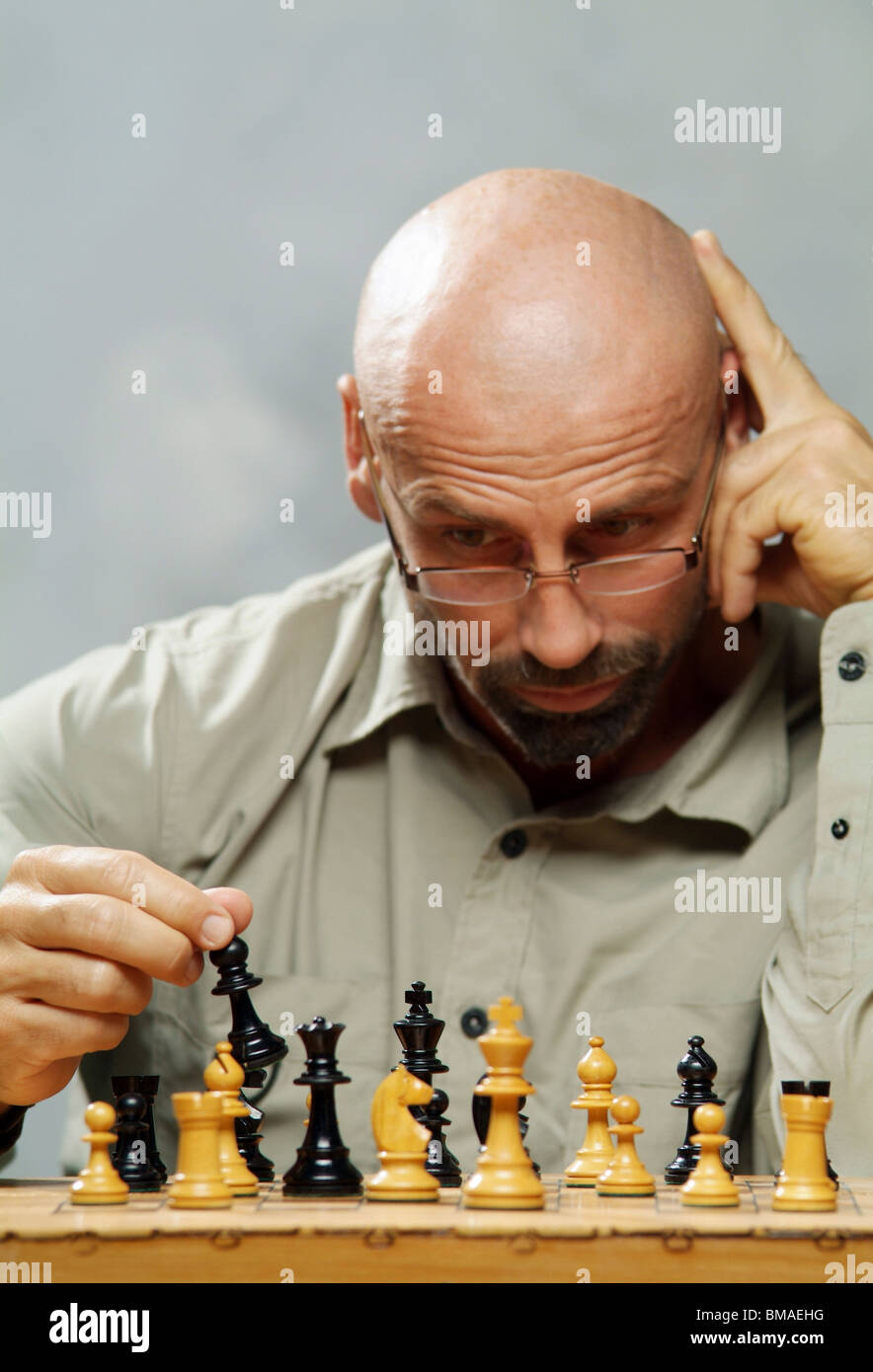 Move eyebrows hi-res stock photography and images - Alamy