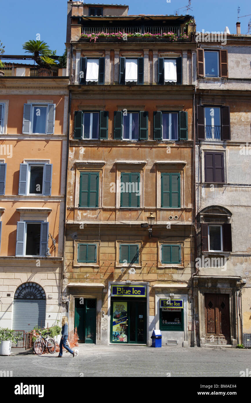 Santa Maria in Trastevere square in Rome Italy Stock Photo - Alamy