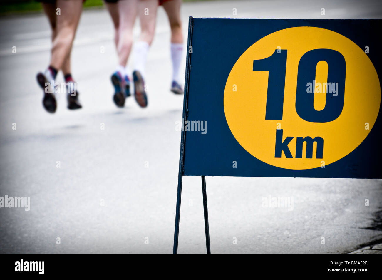 The runners hi-res stock photography and images - Alamy
